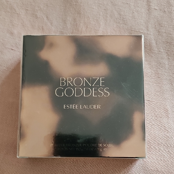 Estee Lauder | Makeup | Estee Lauder Bronze Goddess Powder Light ...